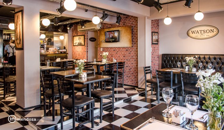 Watson: Cafés de especialidad con colores y dibujos - Inmendoza