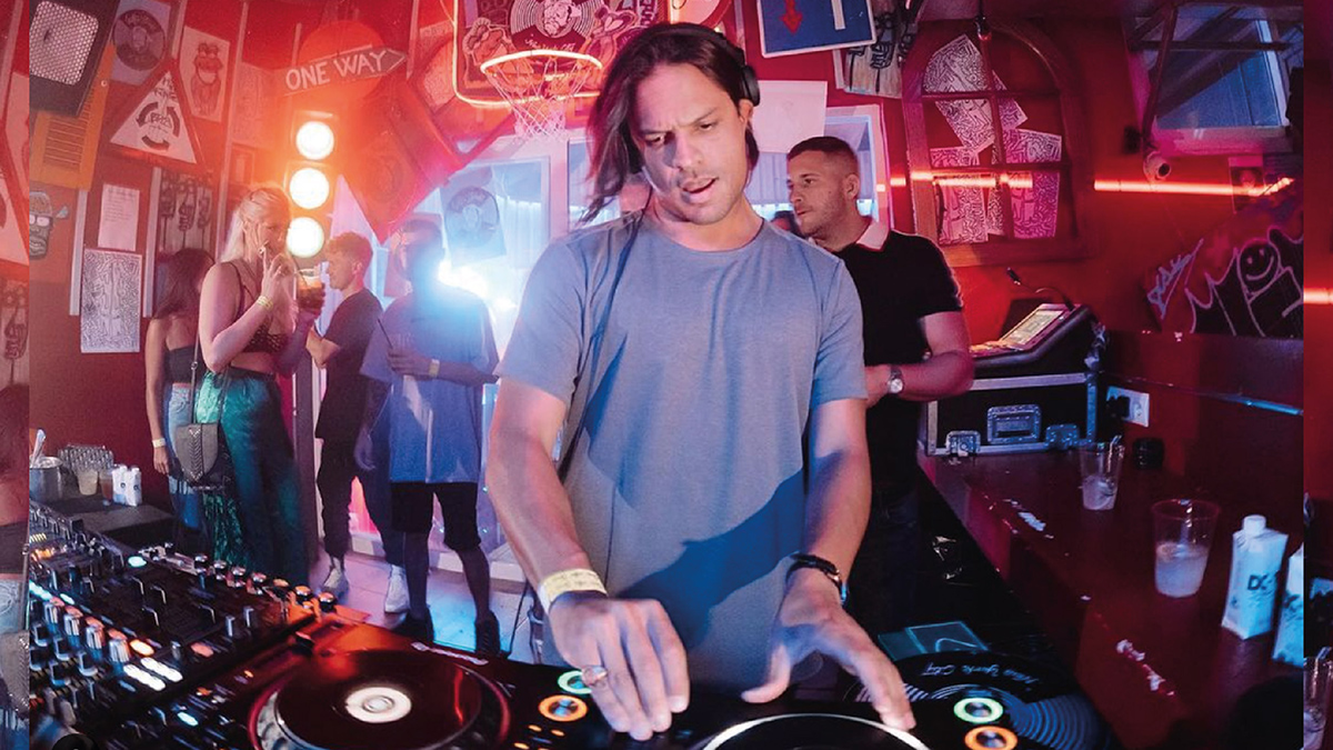 Argy, el Dj griego fuera de serie - Inmendoza