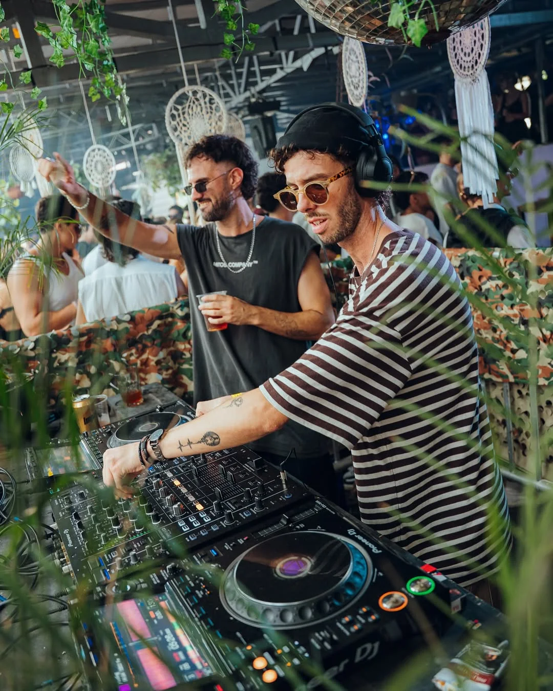 Marun Brothers en Oye Bar - Inmendoza